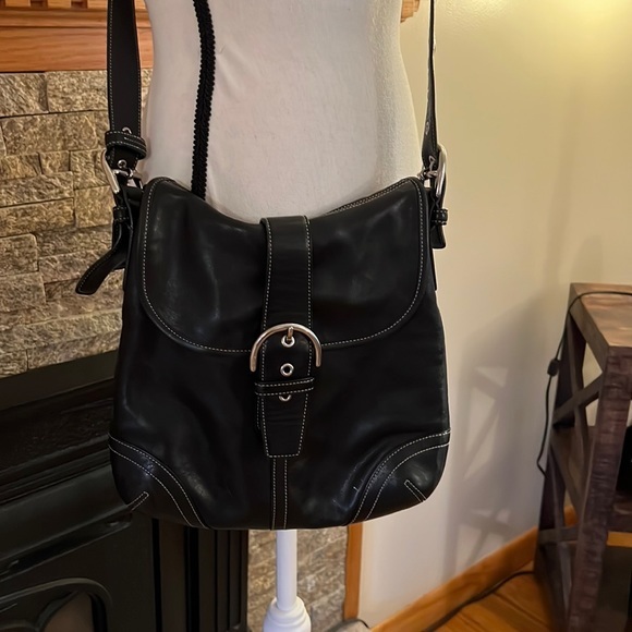 Coach | Bags | Coach Leather Crossbody Read Description | Poshmark